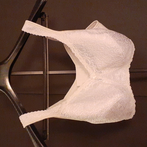 18 hour | Intimates & Sleepwear | 8hour Bra | Poshmark